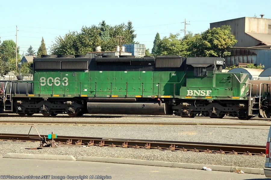 BNSF 8063